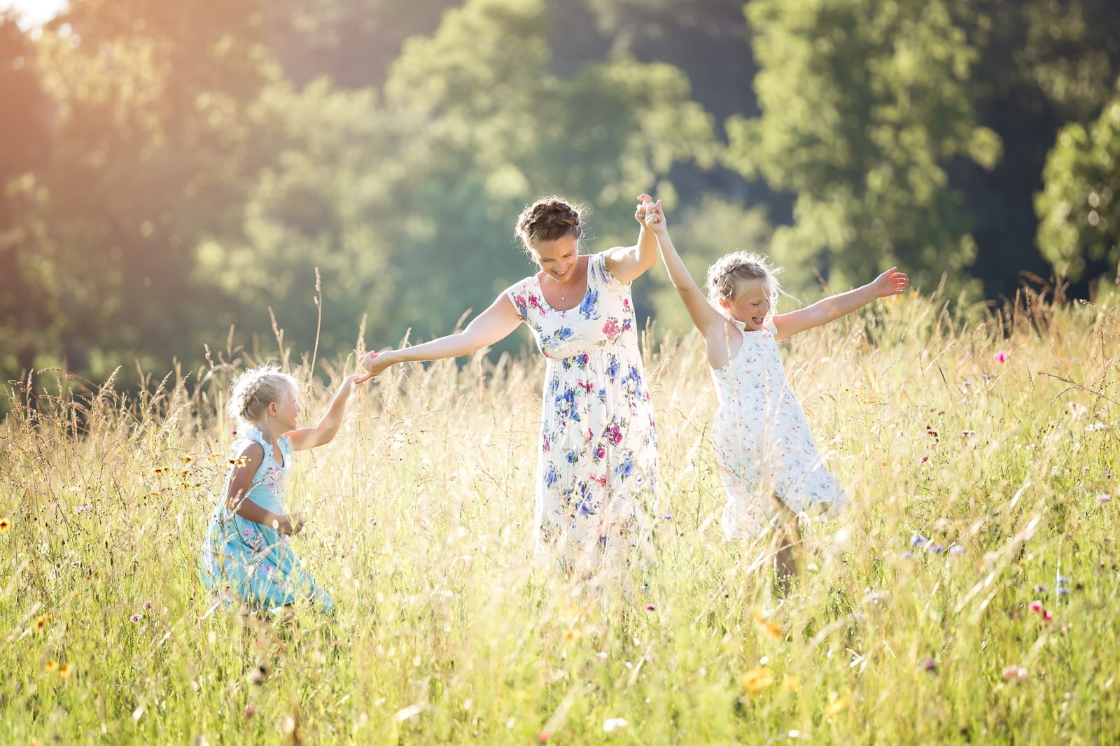 Tamron 70-180mm f/2.8 Di III VXD Lens Review by Marcie Reif